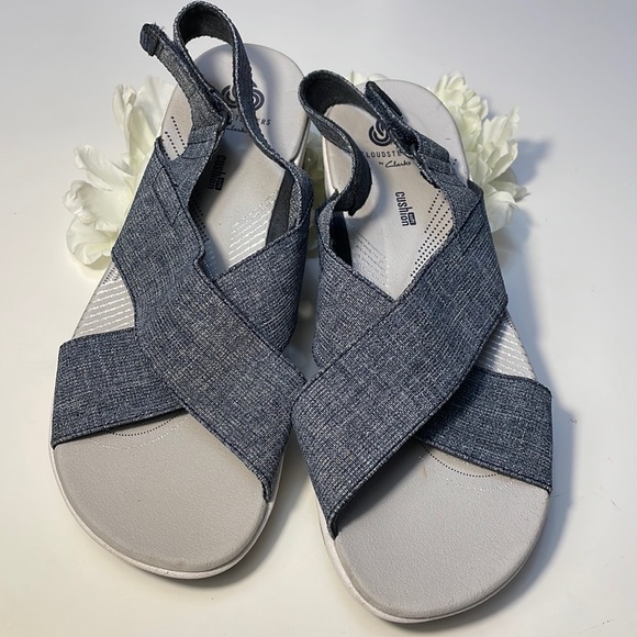 Cloudsteppers by Clarks | Shoes | Clarks Arla Jacory Cloudstepper Strap ...